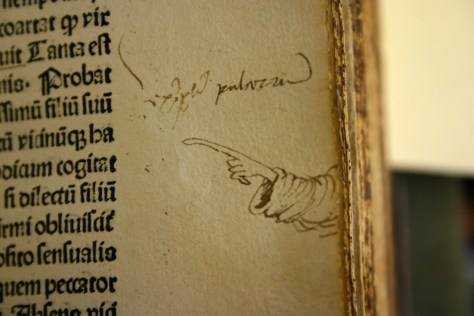 Manicula | medievalbooks