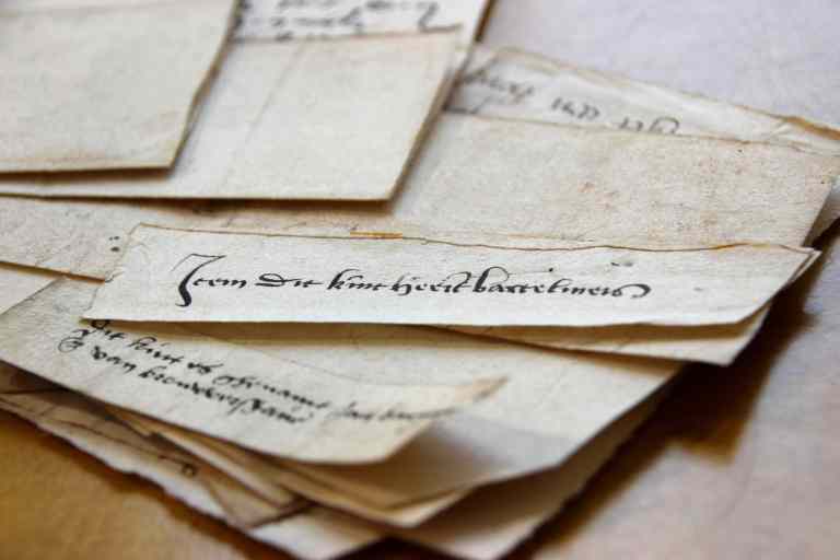 Rare Medieval Name Tags | medievalbooks