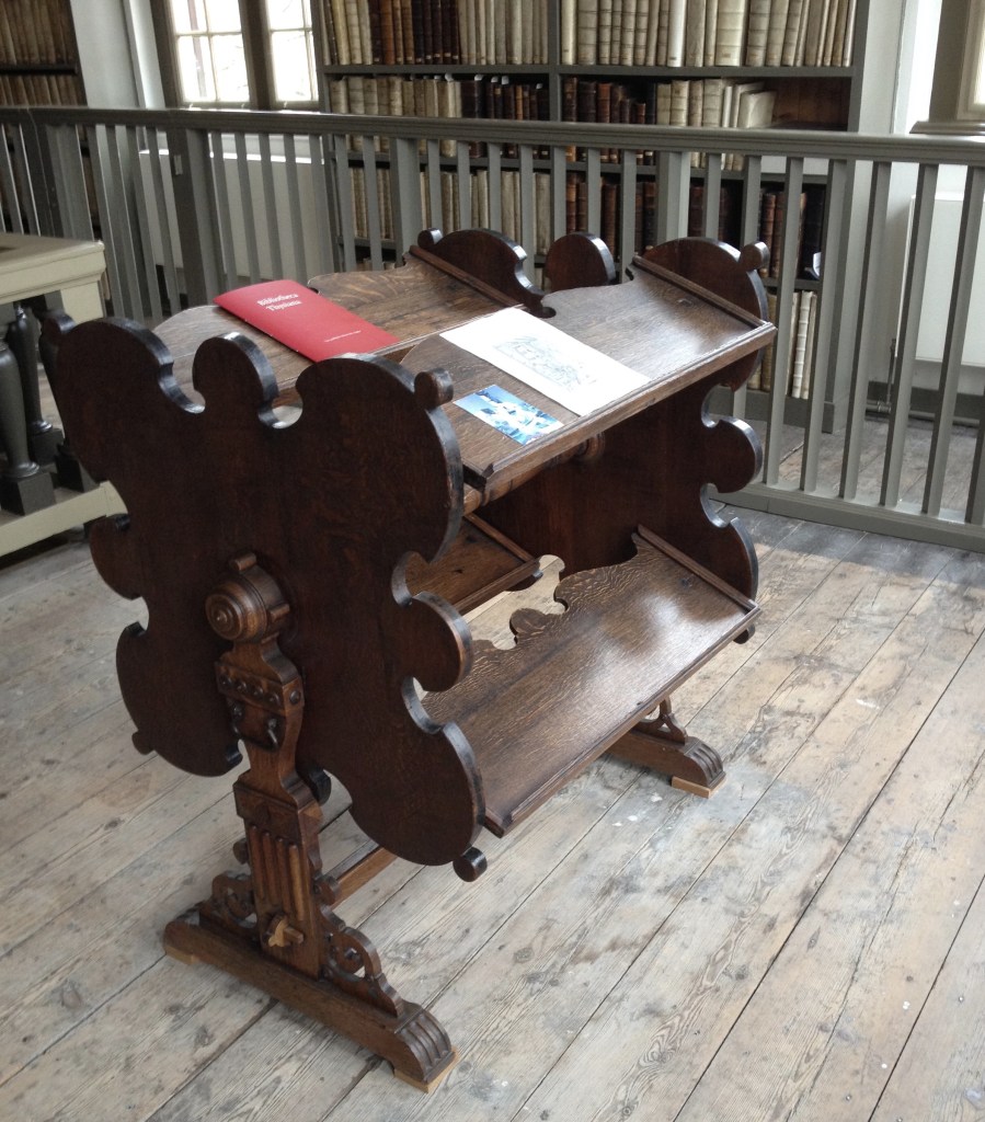 Medieval Book Carousels | medievalbooks